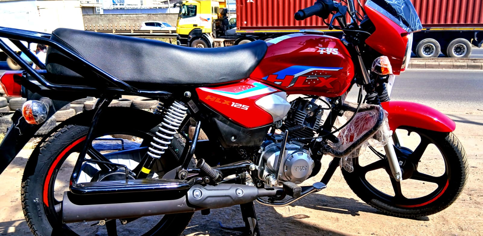 TVS 125REF NEW LOOK!!